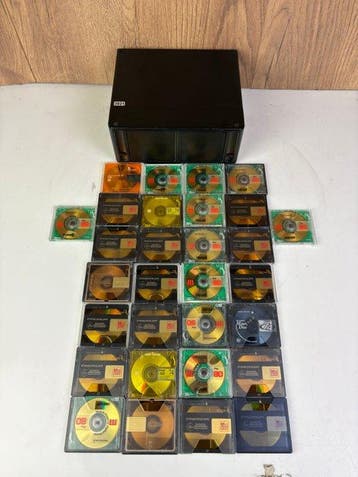 ≥ Sony, Maxell, TDK 74min. - Met Case MiniDisc Aantal items: — Radio's ...
