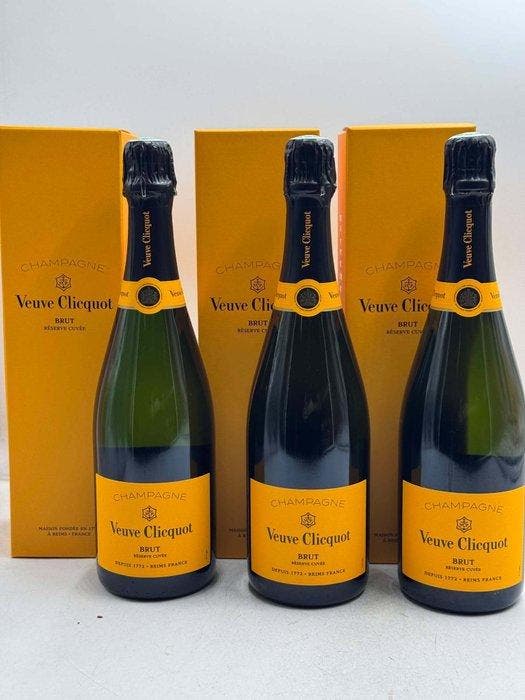 ≥ Veuve Clicquot, Reserve cuvée - Champagne Brut - 3 Flessen — Wijnen ...