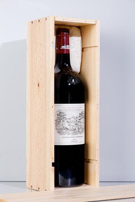 ≥ 2011 Château Lafite Rothschild - Pauillac 1er Grand Cru — Wijnen ...