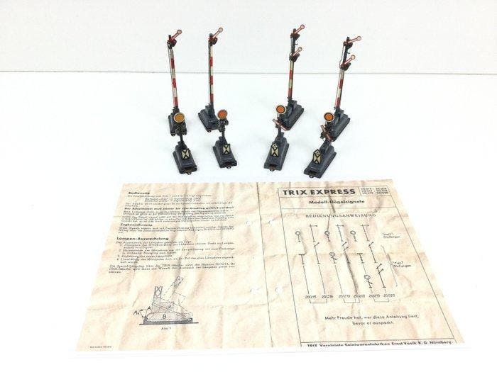 ≥ Trix Express H0 - 20/215/216/220 - Signalen (8) - Acht — Modeltreinen ...